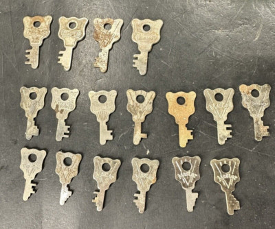 Vintage Lot 17 Vintage Master Lock Keys Milwaukee Small Key | eBay