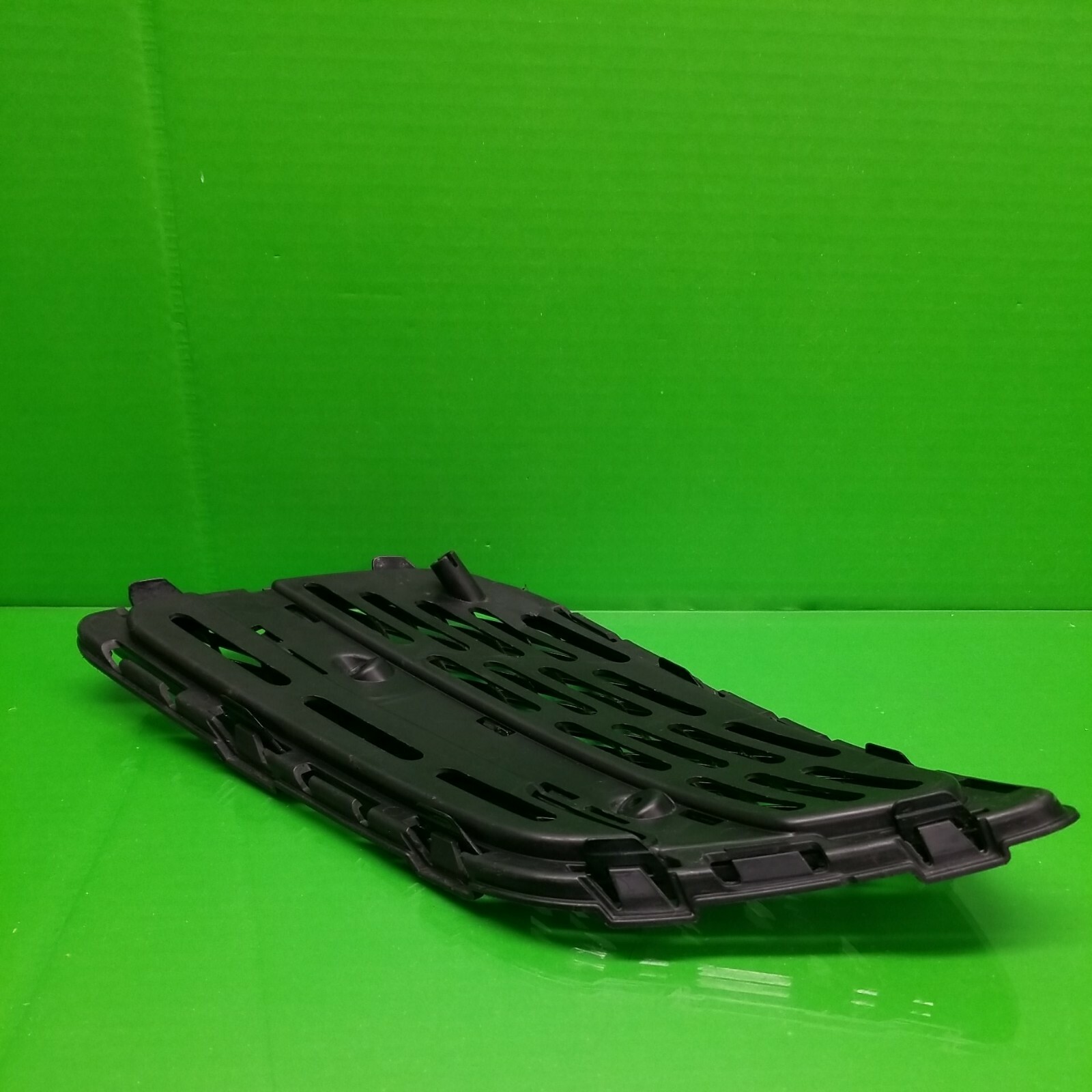 14 15 16 17 MERCEDES S-CLASS Grille Lower - Left - 2228850353 | eBay