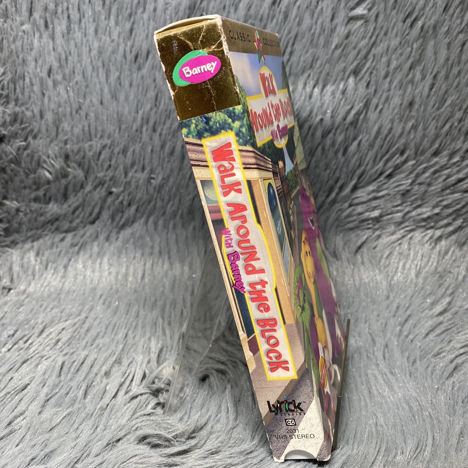 Barney - Walk Around the Block with Barney | Grelly USA