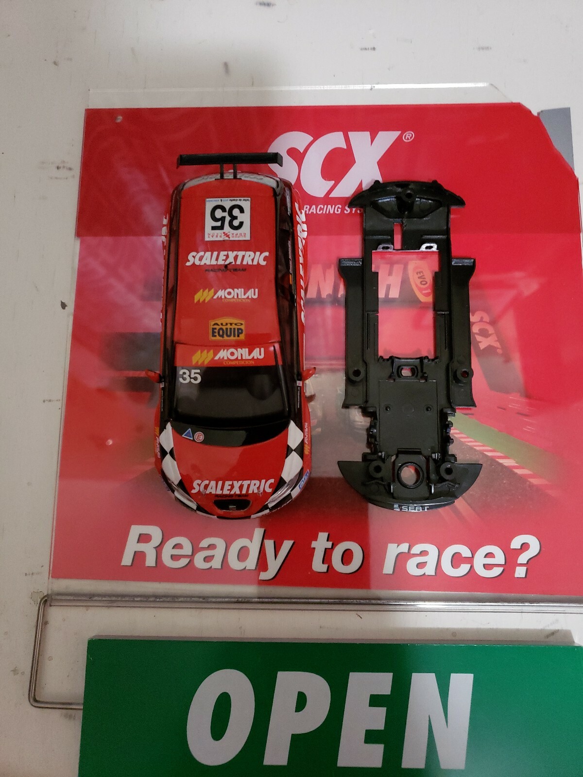 NEW SCX Digital SEAT LEON WTCC body and chassis scalextric analog | eBay