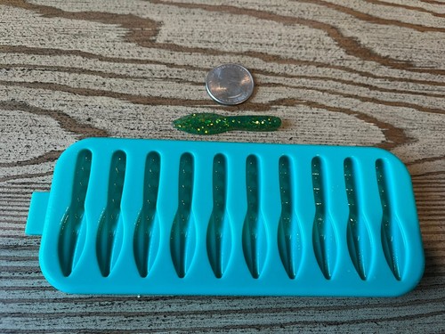 Soft Plastic Bait Mold, 2 Inch Reaper Leech, panfish, crappie ...