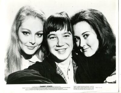 DANNY JONES-1972-8 X 10 STILL-DRAMA-LEM JONES-JENNY HANLEY-JANE CARR-vg ...