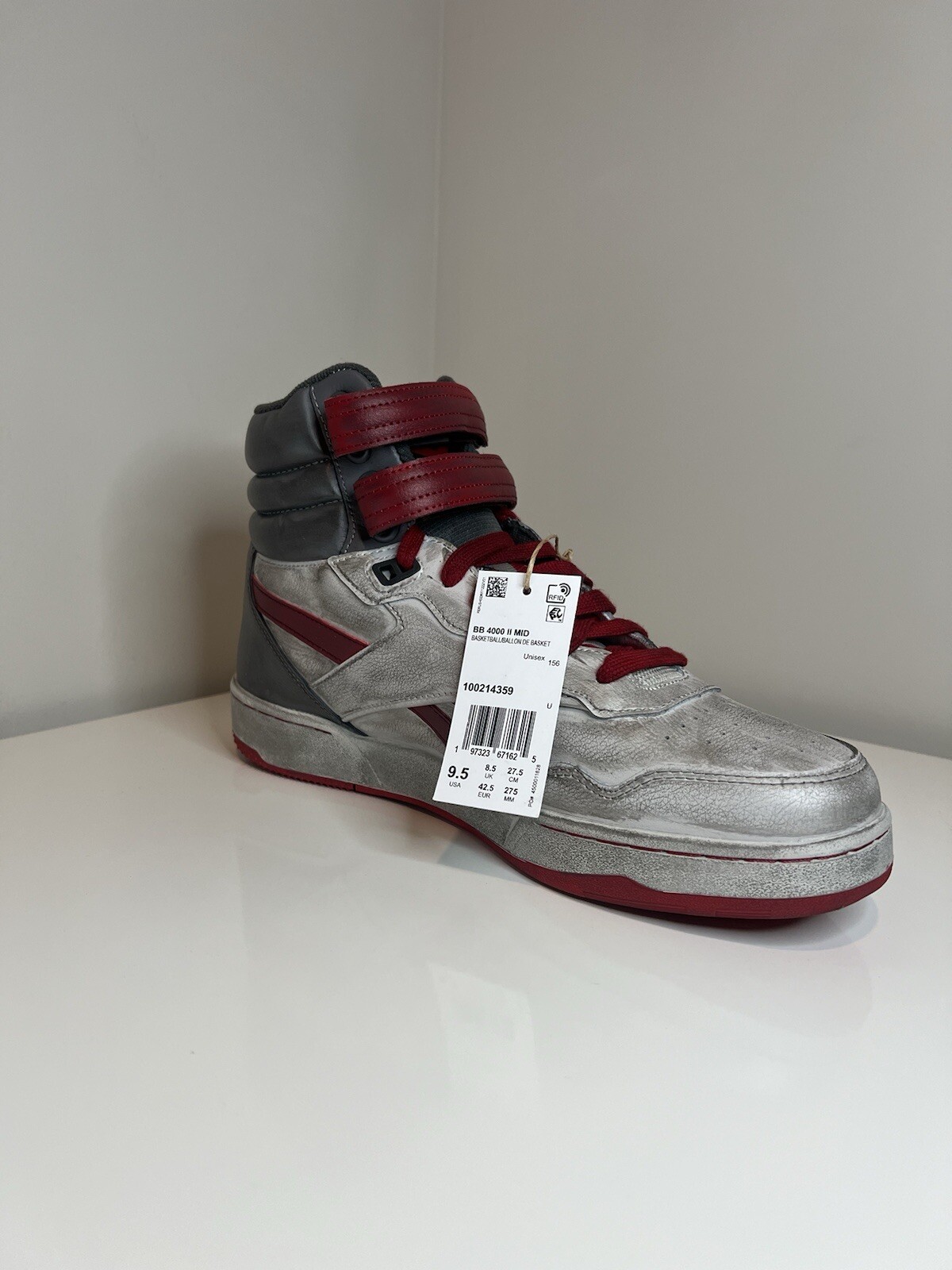 [IN-HAND] Reebok x Aliens Romulus BB 4000 II Mid Shoes - Size 9.5 US ...
