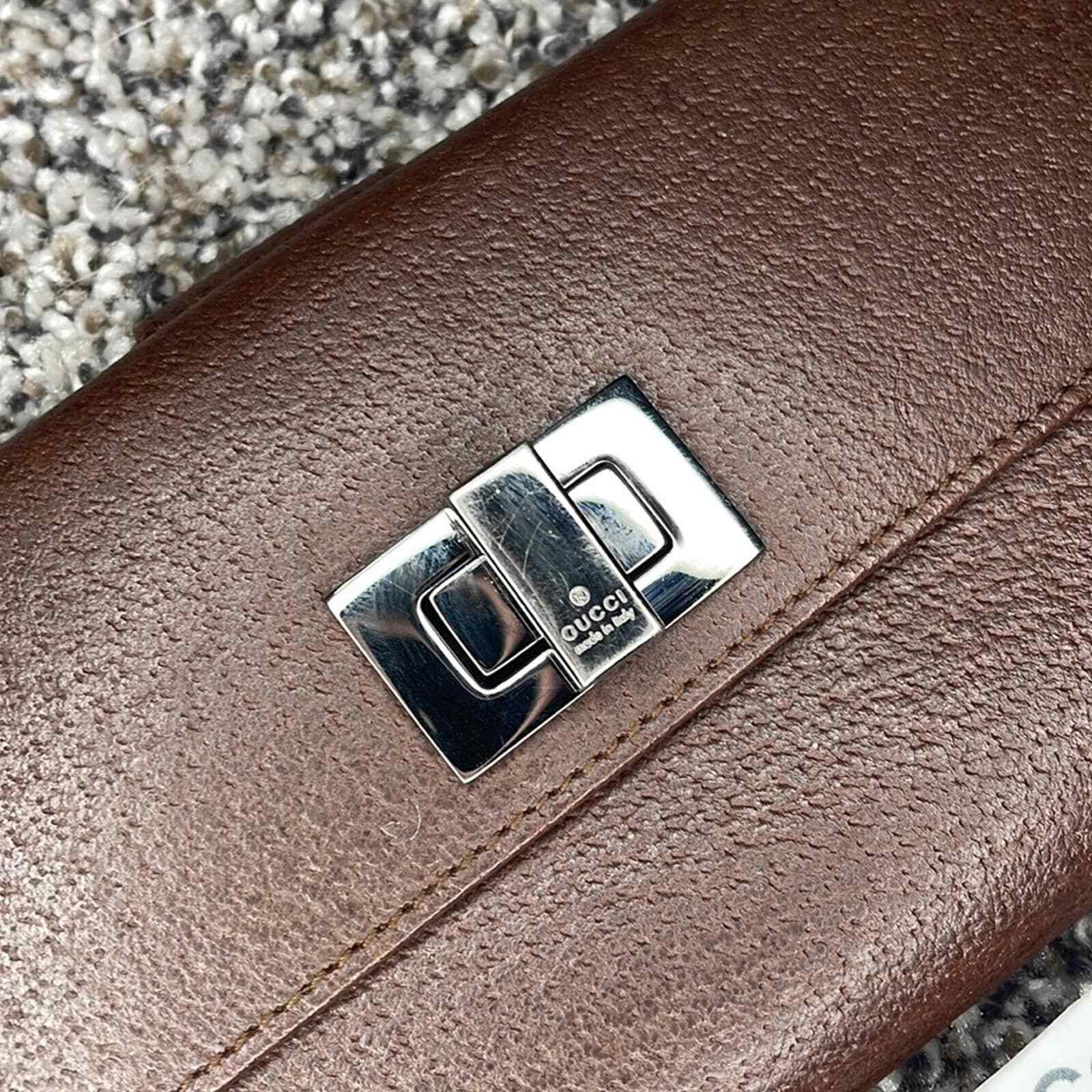 Authentic GUCCI brown leather bifold wallet - Gem