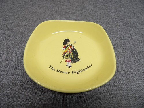 The Dewar Highlander White Label Fine Scotch Whisky Whiskey Advertising ...