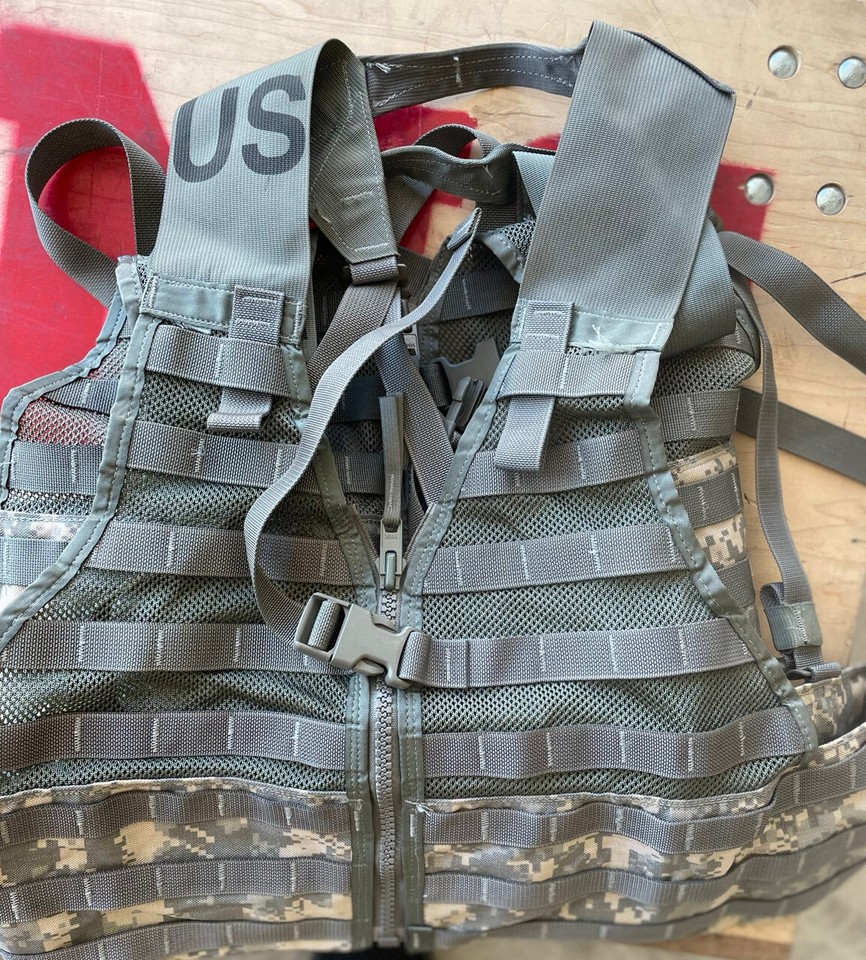 NEW USGI ACU MOLLE II FIGHTING LOAD CARRIER FLC LBV TACTICAL VEST ...