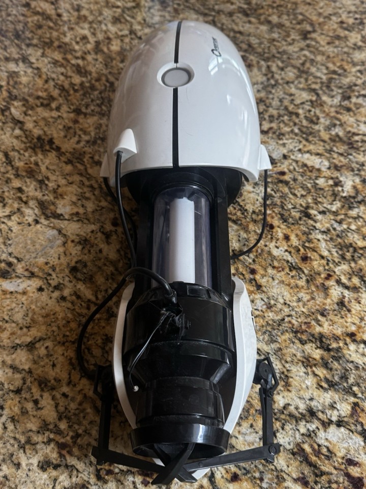 Aperture Science Handheld Portal Device from Portal, produced by NECA ...