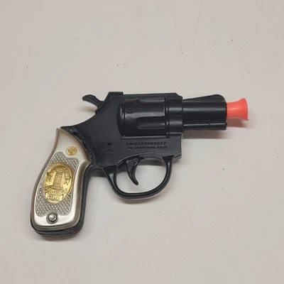 Vintage 1955 Dragnet Badge 714 Detective Cap | Grelly USA