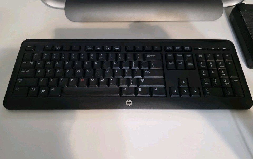 HP TouchSmart 320 PC AMD A4-3400 2.70 GHz 4GB RAM 2TB 7200 RPM HDD AMD ...