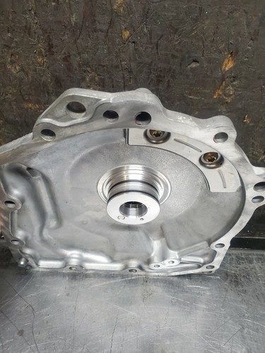 U140 U140E TRANSMISSION REAR COVER LATE WITH OIL BAFFLE 11 HOLES NO ...