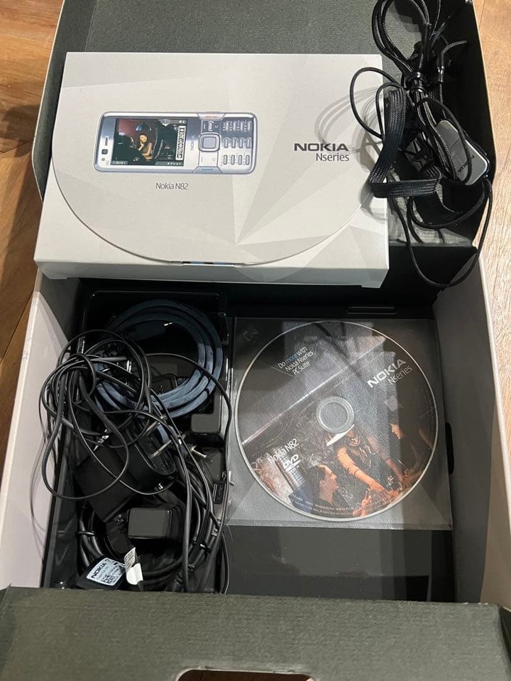 NOKIA N82 Carl Zeiss Lens + Xenon Flash Mobile Phone Motorola Black | eBay