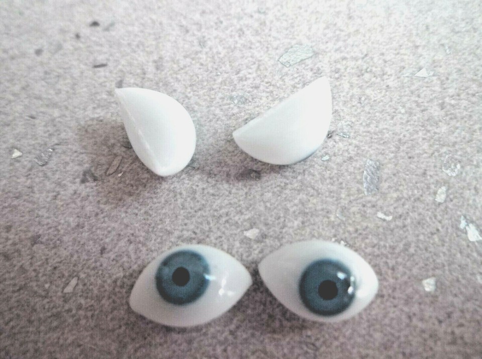BLUE HOLLOW OVAL GLASS DOLL EYES IN A VARIETY OF SIZES Code CT600 | eBay