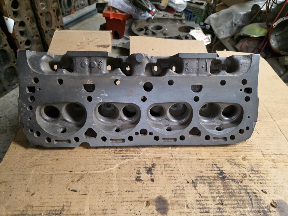 3890462 Small Block Chevy Cylinder Heads 1966 327 Corvette Chevelle D-6 ...