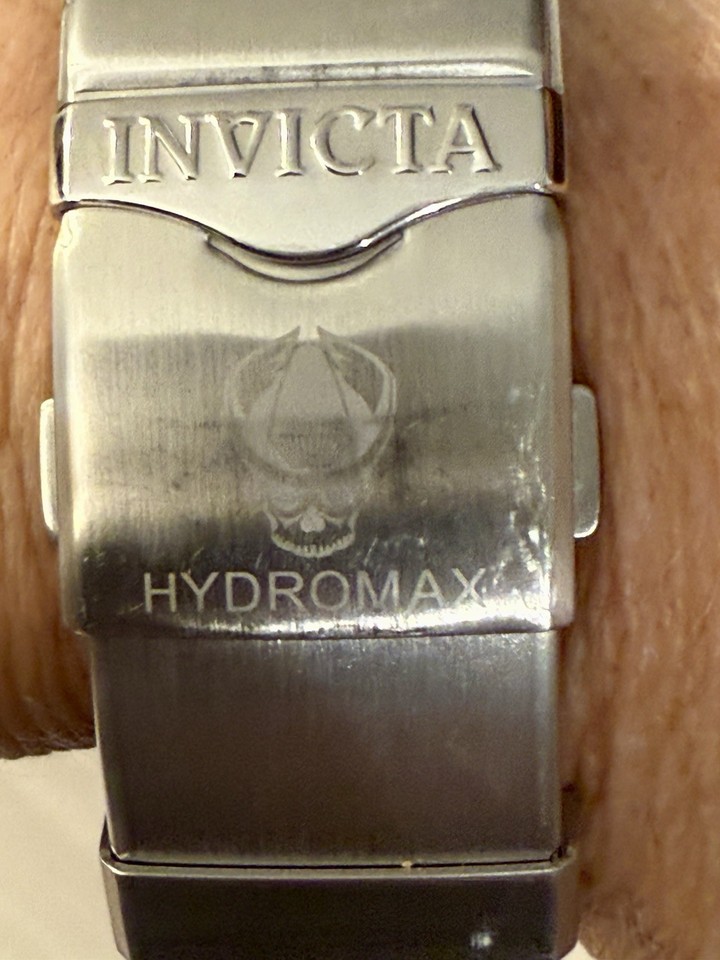 Invicta Hydromax Pro Model 16957 - Men's Watch Quartz | 52MM-Works ...