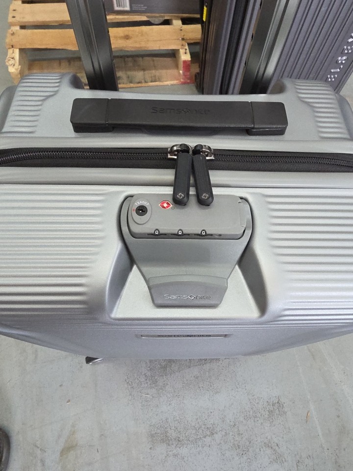 Samsonite Element XLT 1-piece Carry-On 22" Light Gray | eBay