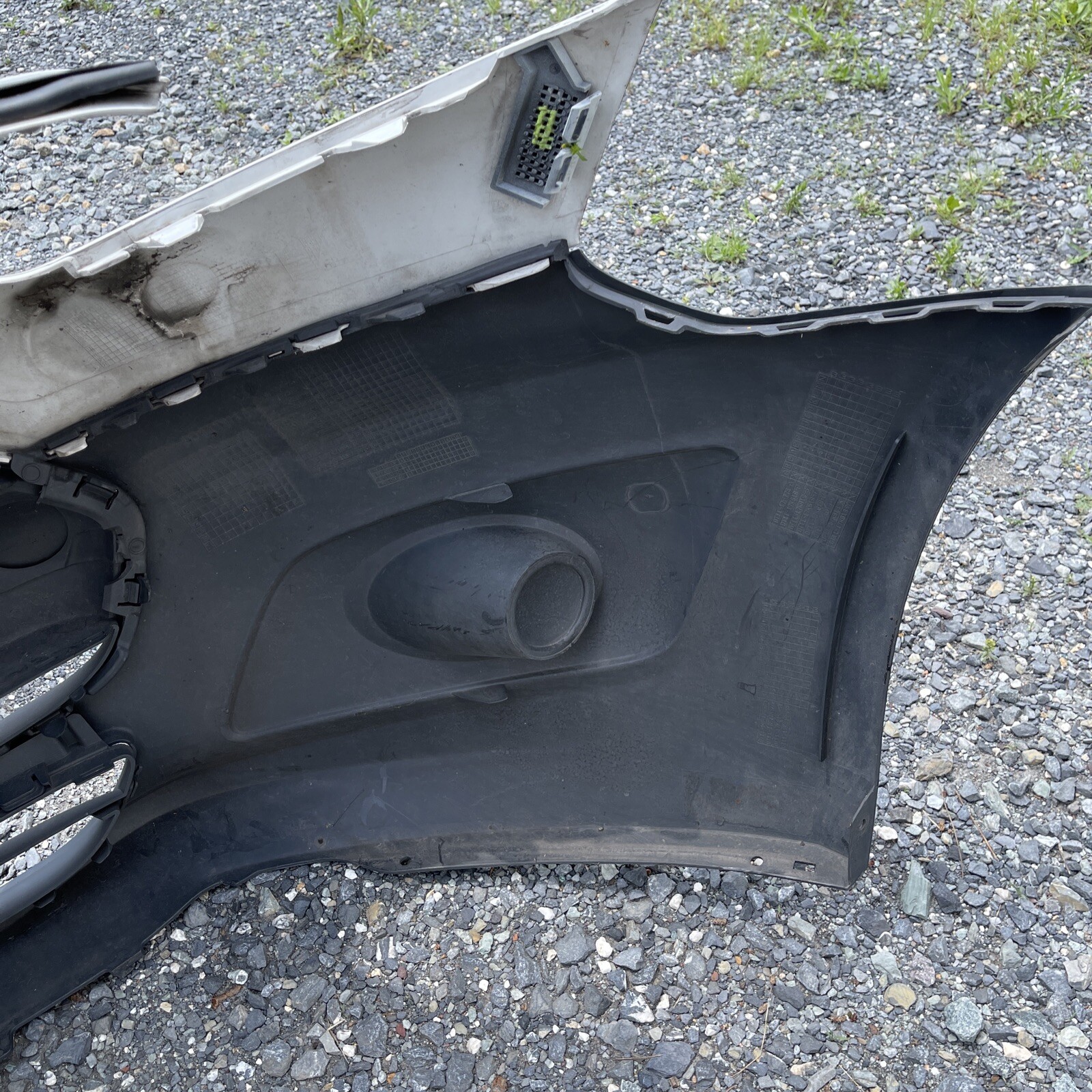 2014-2017 Ford Transit Connect Front Bumper Support Mount Grille ...