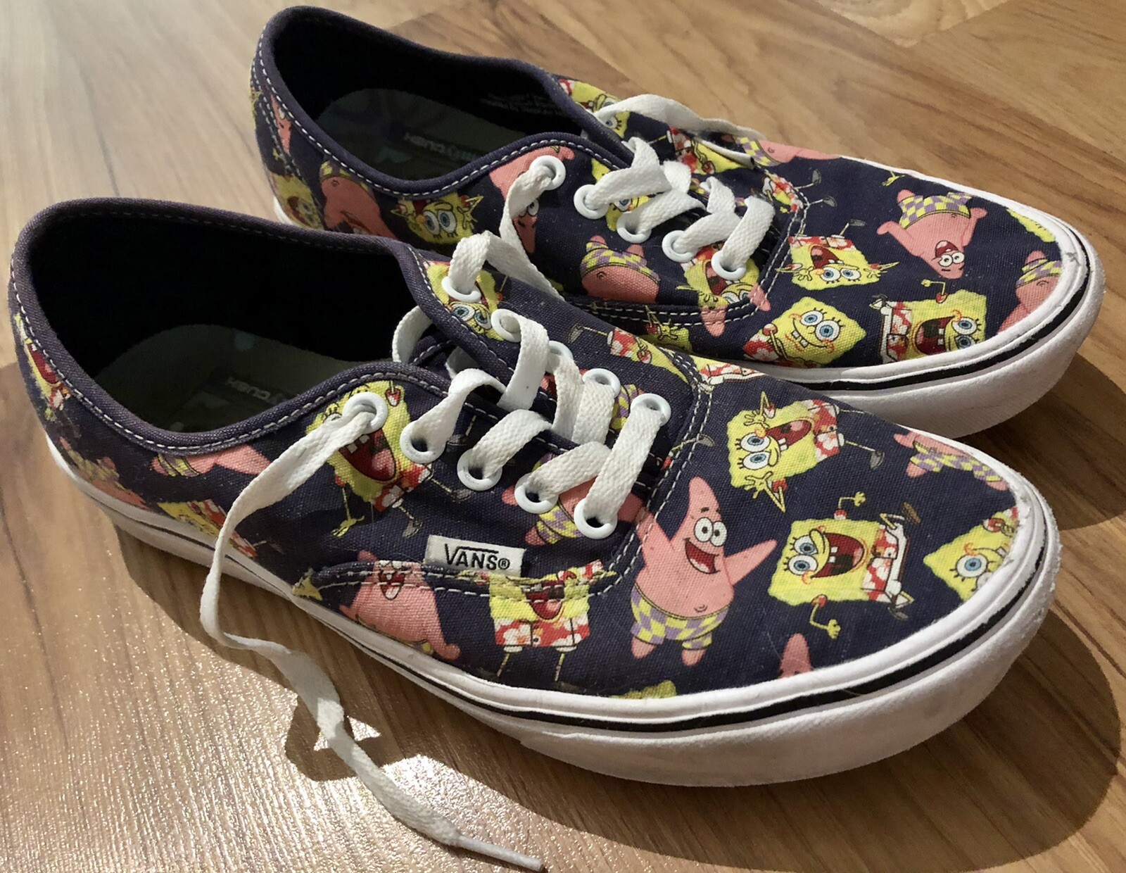 RARE - VANS SpongeBob Men's Comfycush Authentic Aloha… - Gem
