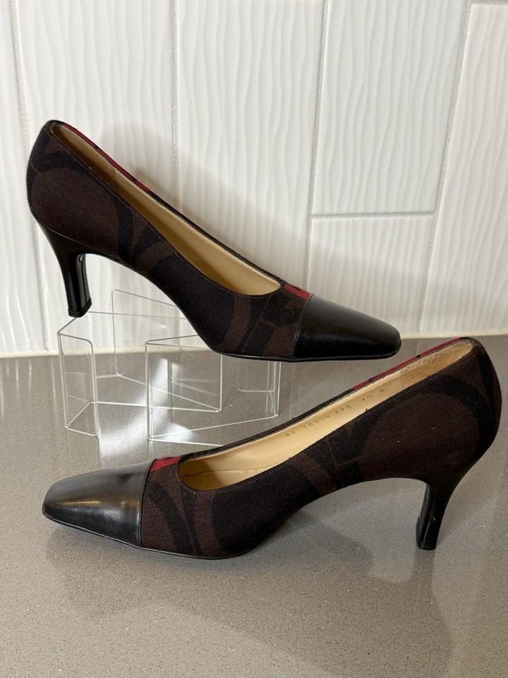 Salvatore Ferragamo Vintage Womens Multi-Color Logo & Leather Pumps 7 ...