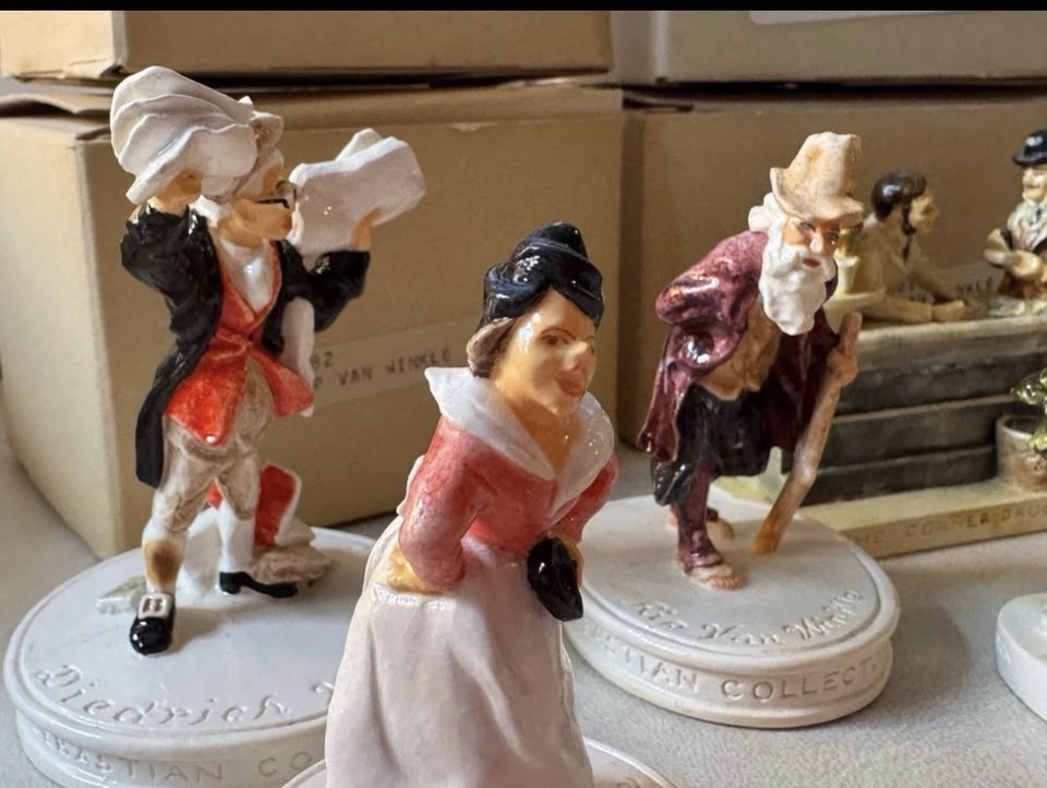 Lot of 12 Sebastian Miniatures | eBay