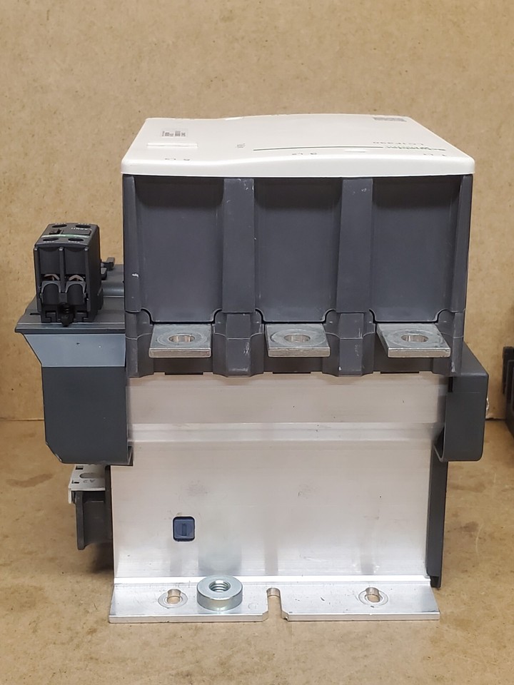 Schneider Electric LC1F330 Contactor rated 200HP @ 480VAC w/ 277VAC ...