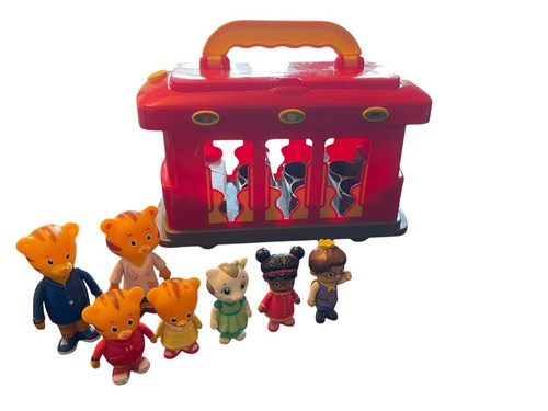 Daniel Tiger's Neighborhood 10" Trolley Car Moves +7 Figures 2015 | eBay