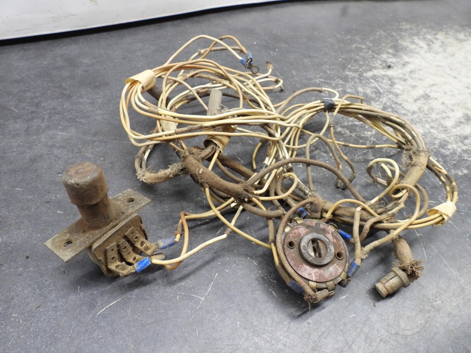 Indian Chief Roadmaster Ignition Switch OEM Wiring Harness Parts lot ...
