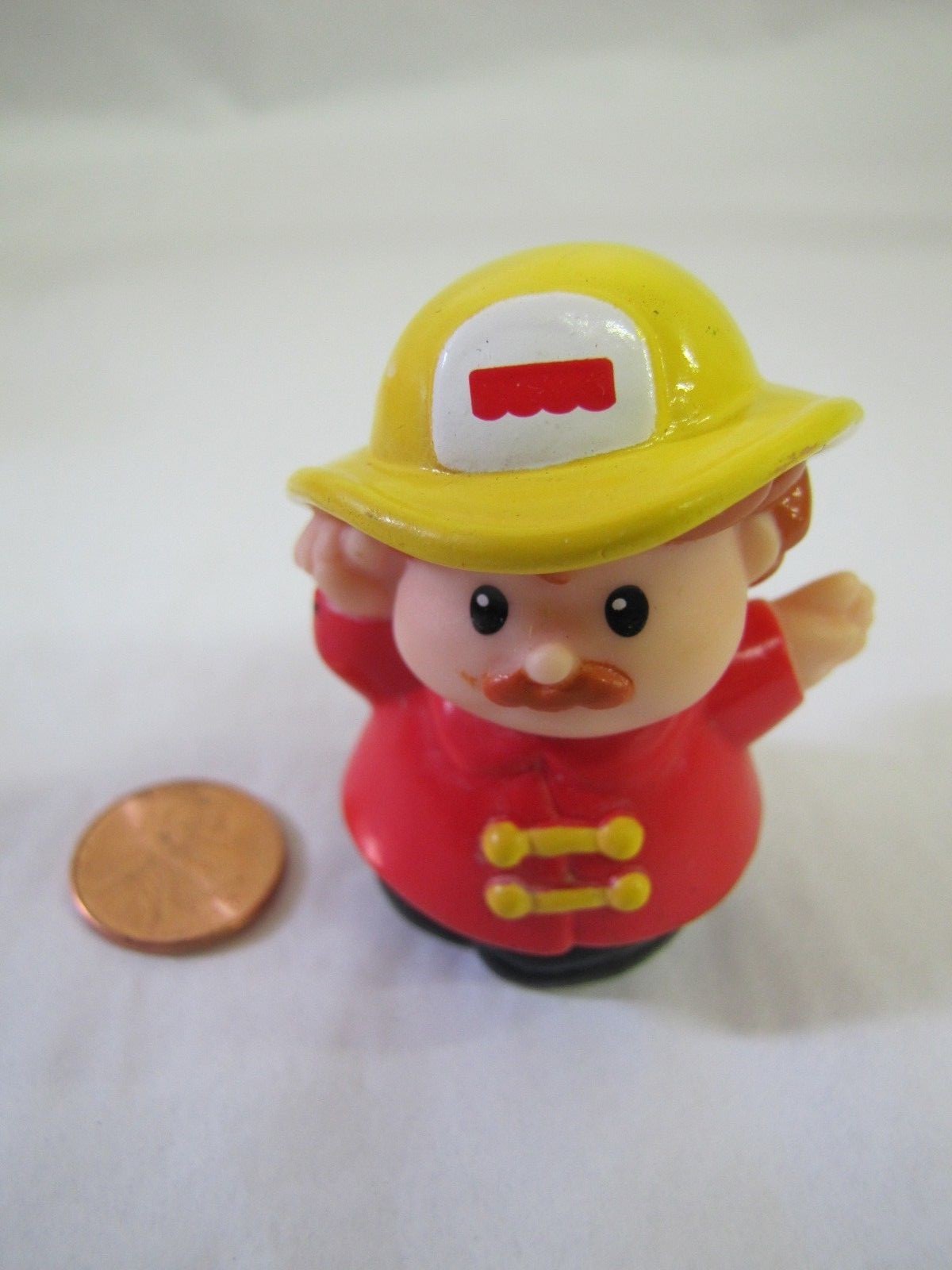 Fisher Price Little People Fireman Firefighter Fire Truck Fire Chief ...