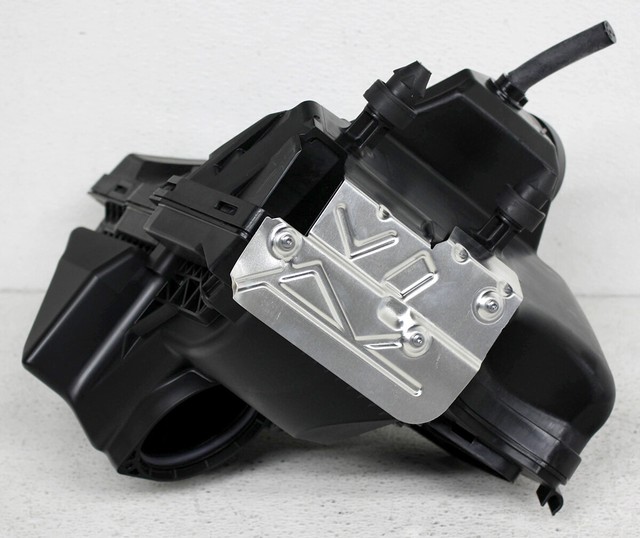 Old Stock OEM for Audi A5 (2.0L) 8R0-133-837-P Air Cleaner for sale ...