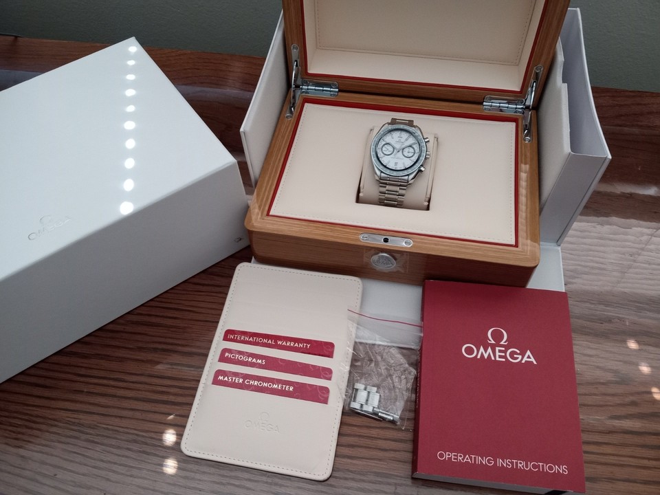 OMEGA SPEEDMASTER RACING 44.25 MM AUTOMATIC WATCH! BOXES / WARRANTY ...