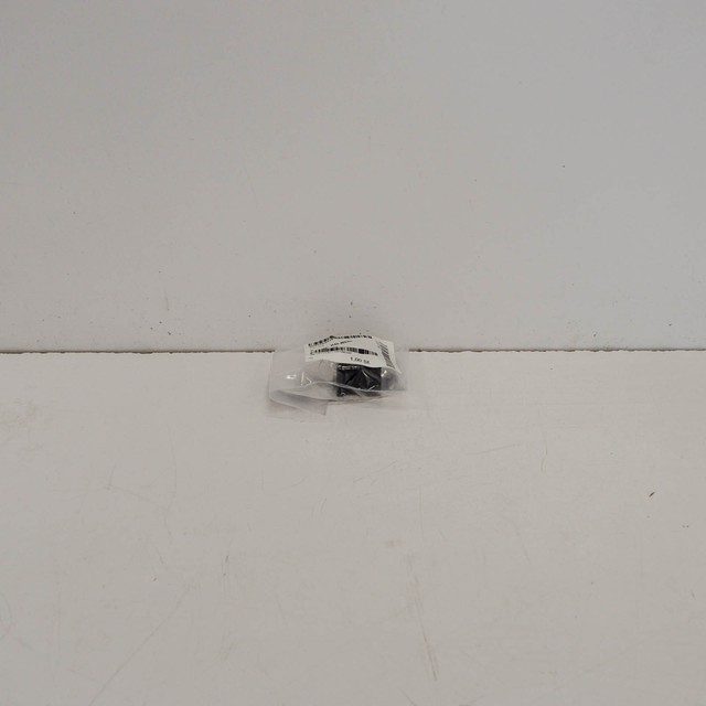 Mercedes-Benz C-class W204 Purge Valve Bracket A0004764536 Genuine for ...