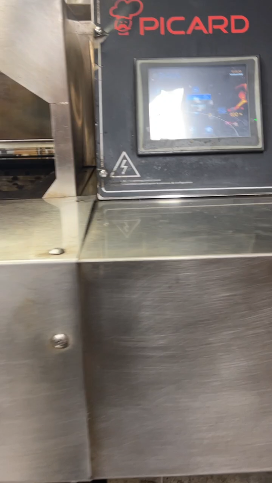 Picard Hot Rocks Slate Deck Conveyor Pizza Oven Model LP200*Excellent ...