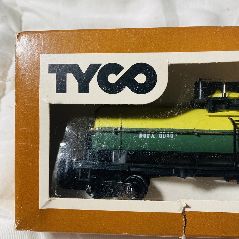 Tyco HO Scale DUPX 6046 Yellow & Green Dome Tanker with Box | eBay