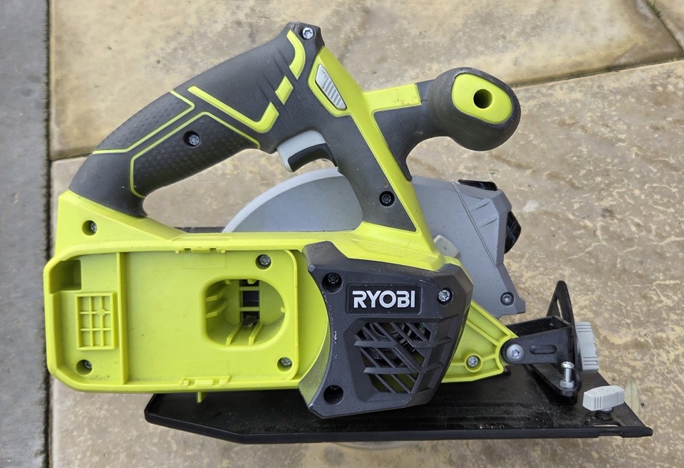 RYOBI RWSL 1801 18V CORDLESS CIRCULAR SAW BODY ONLY. GOOD WORKING ORDER ...