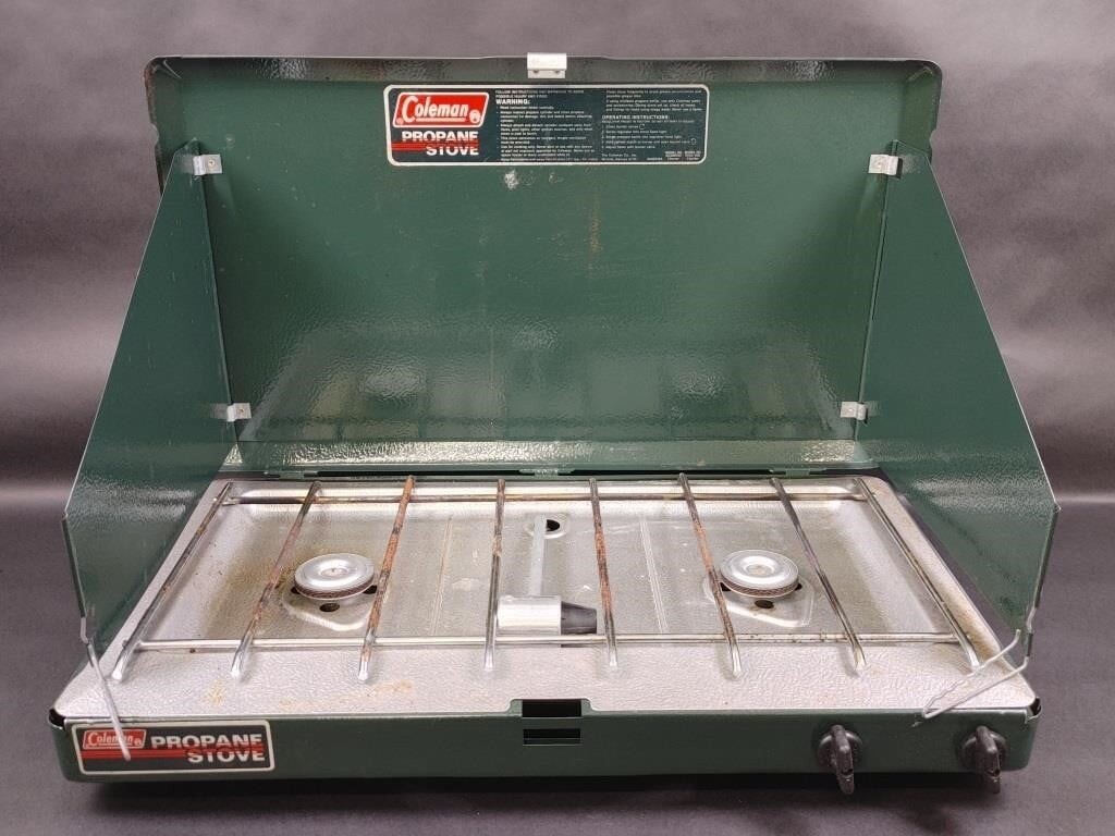 Coleman 5430B700 2 Burner Propane Camping Stove W/Wind Shields Green ...