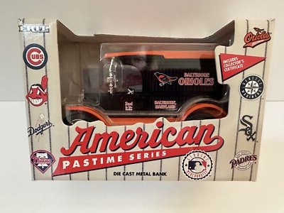 Baltimore Orioles Ertl Collectibles MLB 1993 American Past Time Black ...