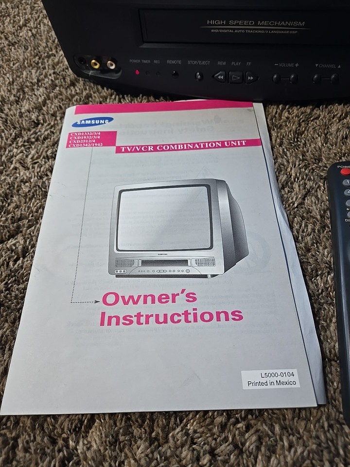 VTG 13" Samsung TV CXD1334 VHS VCR Combo Front AV Inputs Retro Gaming w ...