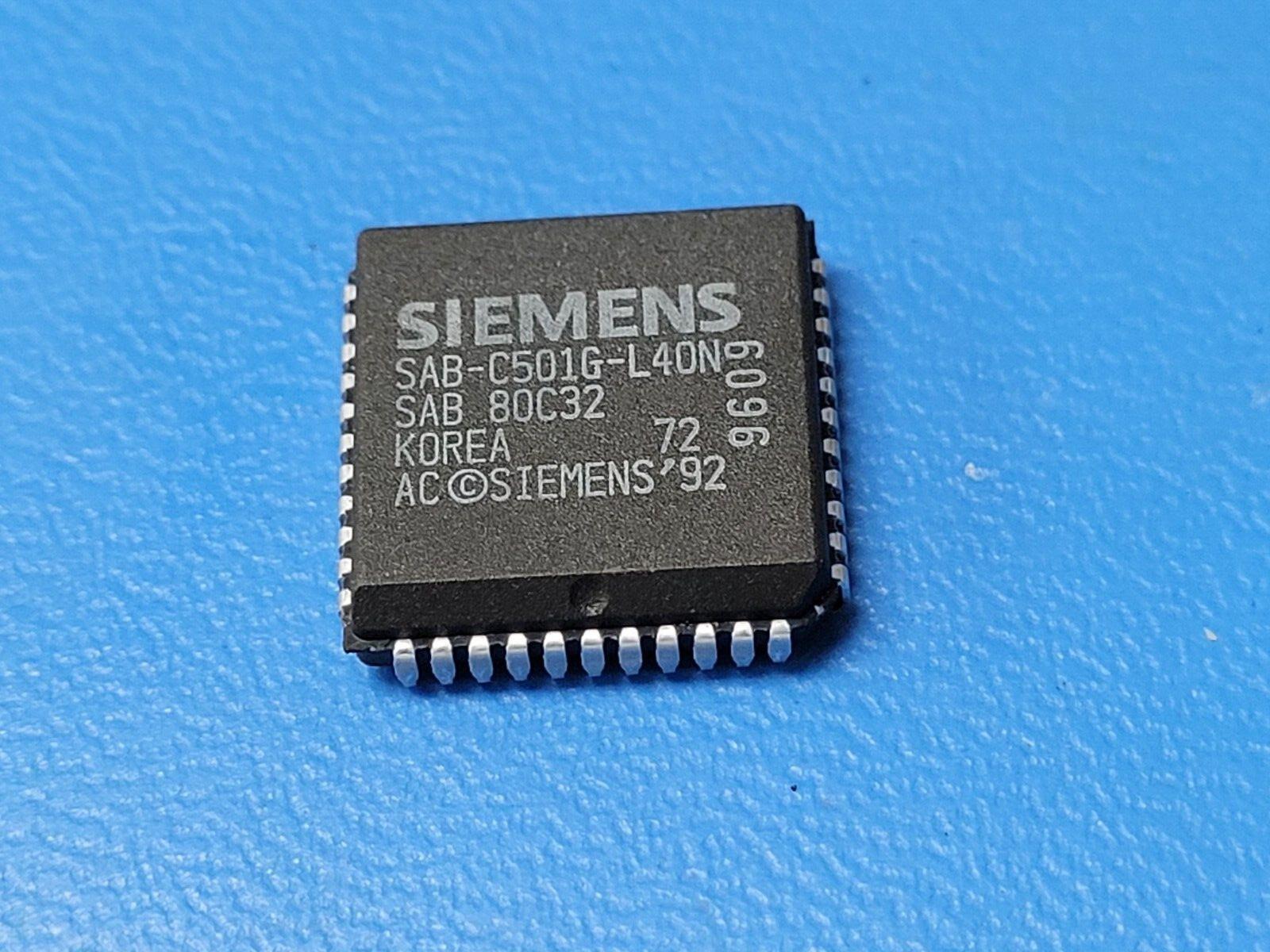(1 PC) SAB-C501G-L40N SIEMENS Microcontroller 8-Bit 40MHz CMOS PLCC44 ...