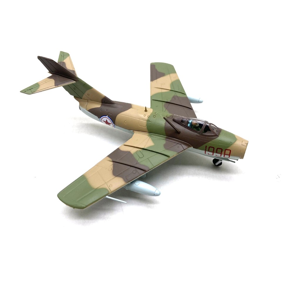 Soviet Jet Fighter Model MiG-15 1/72 Scale Diecast Alloy 14cm Museum ...