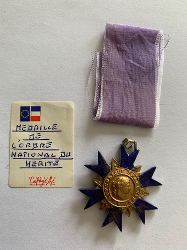 Medal National Order of Merit (70-48/68) | eBay
