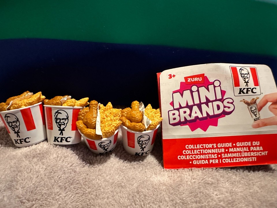 ~NEW~ Zuru Mini Brands KFC: Rare, Common and Ultra Rare: *YOUR PICK ...