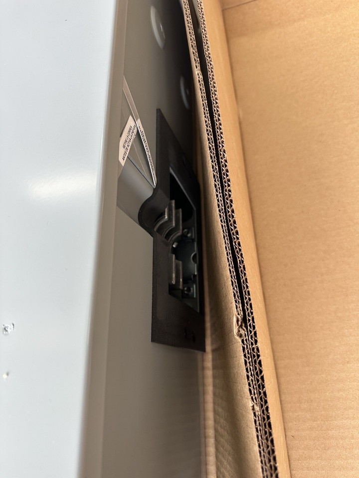 SIEMENS WMT11225 1 GANG 225 AMP 1P INPUT 1P OUTPUT EUSERC POWER MOD ...