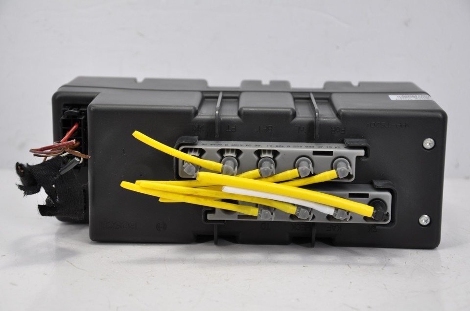 00-06 MERCEDES W220 S500 S430 S350 CENTRAL DOOR LOCKING VACUUM PUMP ...