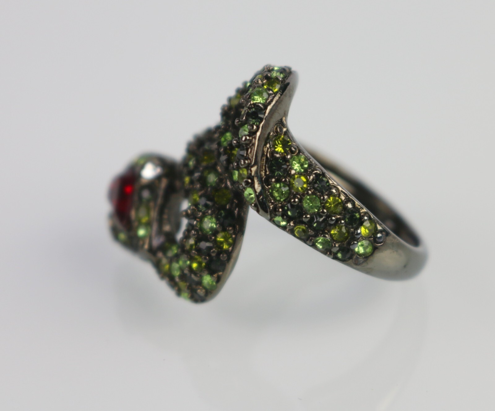 Vintage KJL Kenneth Jay Lane Black Snake Ring~ Size … - Gem