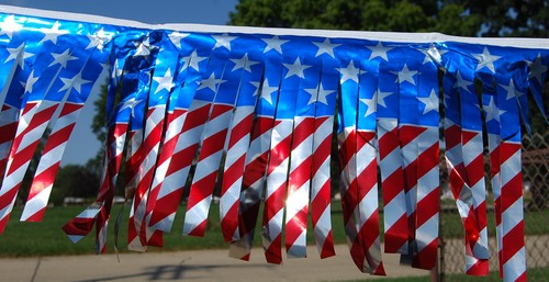 Metallic Stars & Stripes Streamer, Car Lot Streamers, Lot of 10 Strings ...