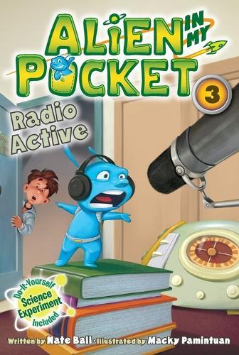 Nate Ball Alien in My Pocket (Poche) Alien in my Pocket 9780062216274 ...