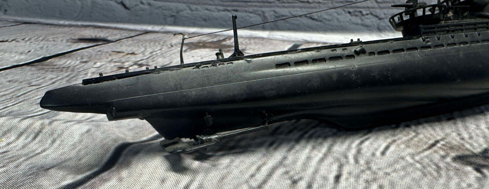 Aurora FF German Wolfpack U-Boat 716 MODEL PLASTIC 1961 1/600 SCALE | eBay