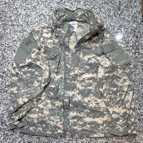 US Army UCP Digital Soft Shell Gen 3 Level 5 Jacket with Hood; Large ...