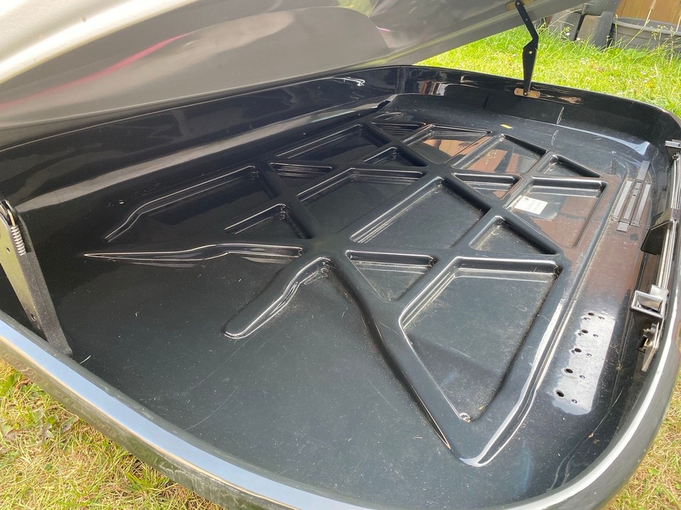 Lockable large grey Halfords roof box. Used | eBay UK