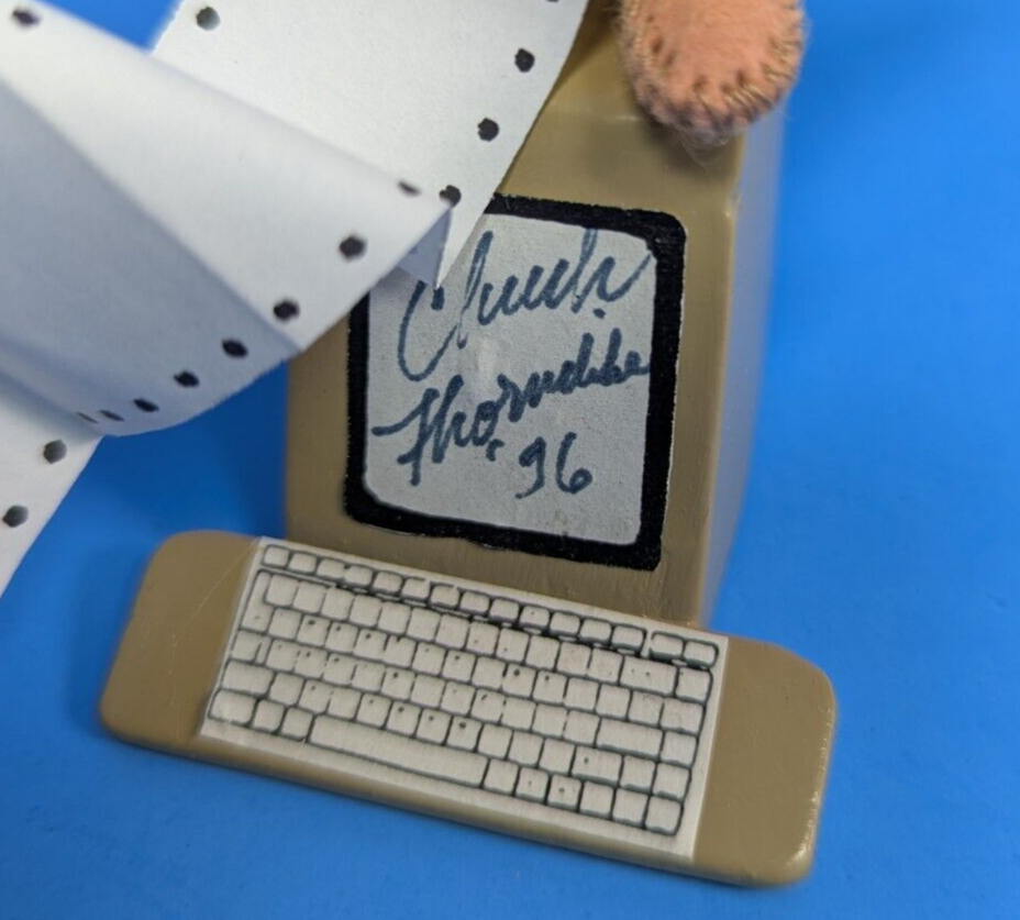 Annalee COMPUTER OPERATOR Mouse 1996, 3" Doll with PC, Signed by Chuck ...