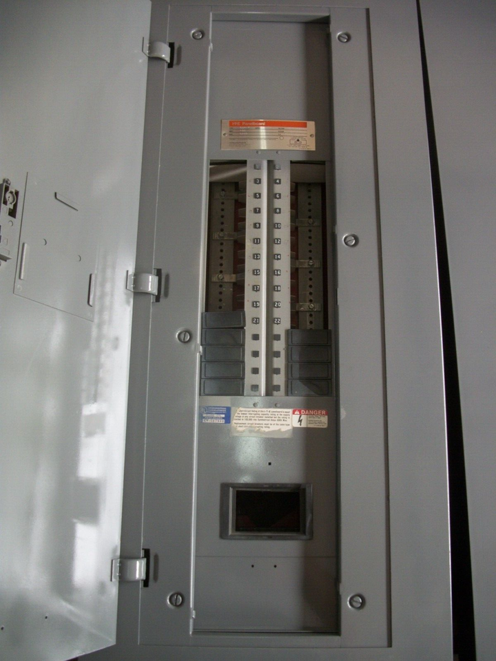 SIEMENS CDP-7 LOAD CENTER PANELBOARD 79-27419-CM1 400AMP 480Y/277V 3PH ...